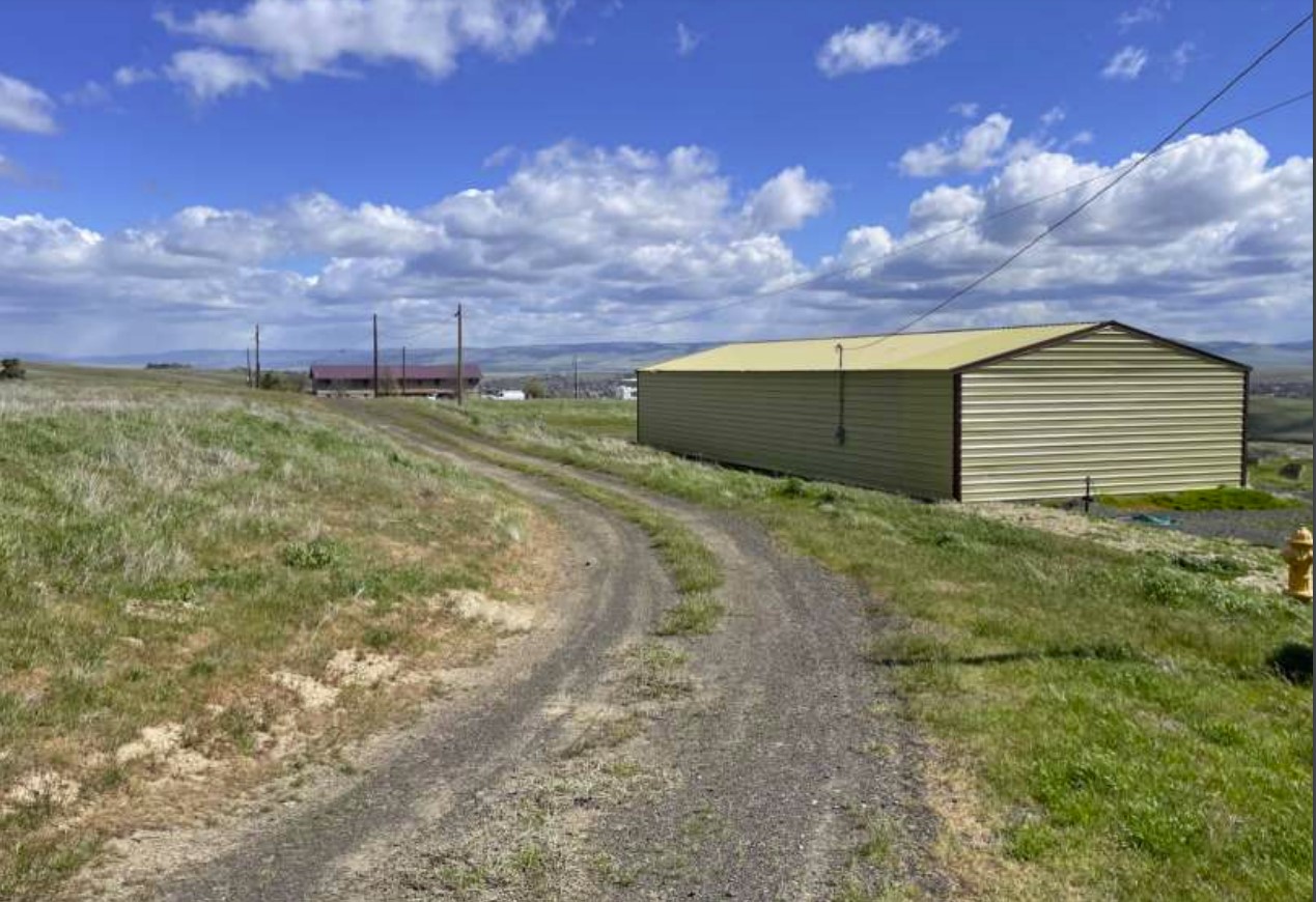 Bus Barn Facility | Pendleton Projects